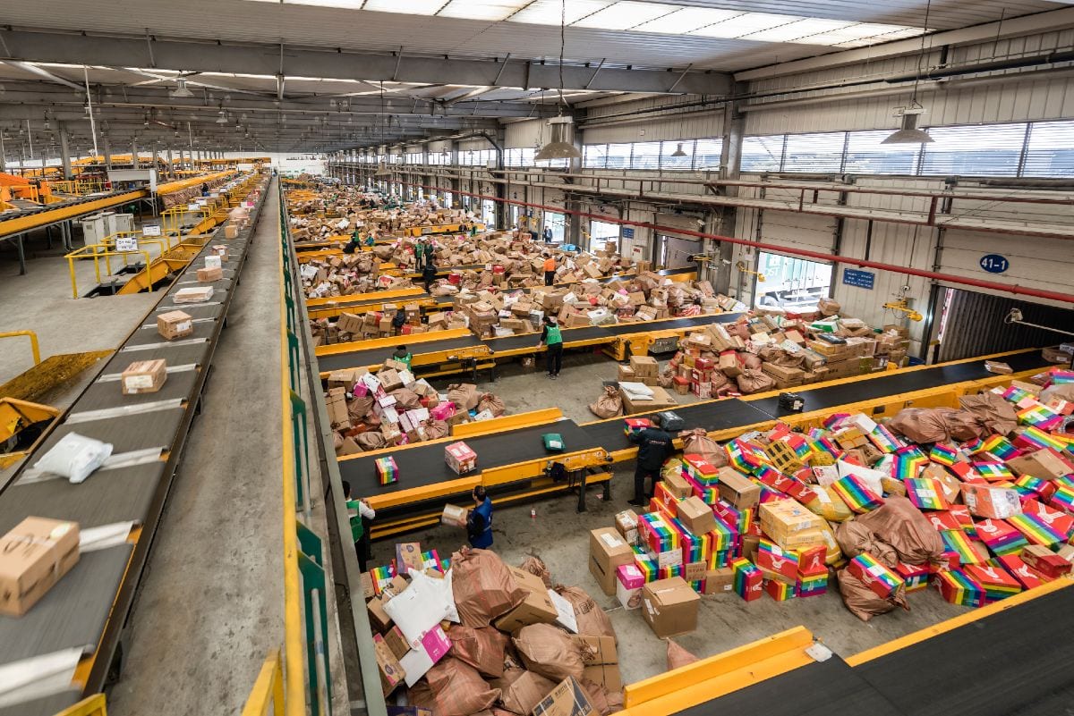 Parcel post distribution - AWL